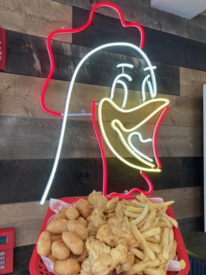 THE CHICKEN COOP - 364 West Putnam Ave, Greenwich, Connecticut - Wraps ...