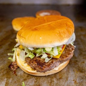 MINER’S DRIVE-IN RESTAURANT - Updated July 2024 - 417 Photos & 670 ...