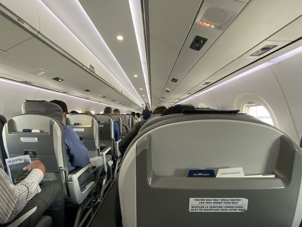 PORTER AIRLINES - Updated January 2026 - 505 Rue Principale, Québec ...