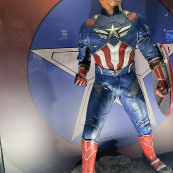 AMC BURBANK 16 - Updated December 2025 - 1011 Photos & 1411 Reviews ...