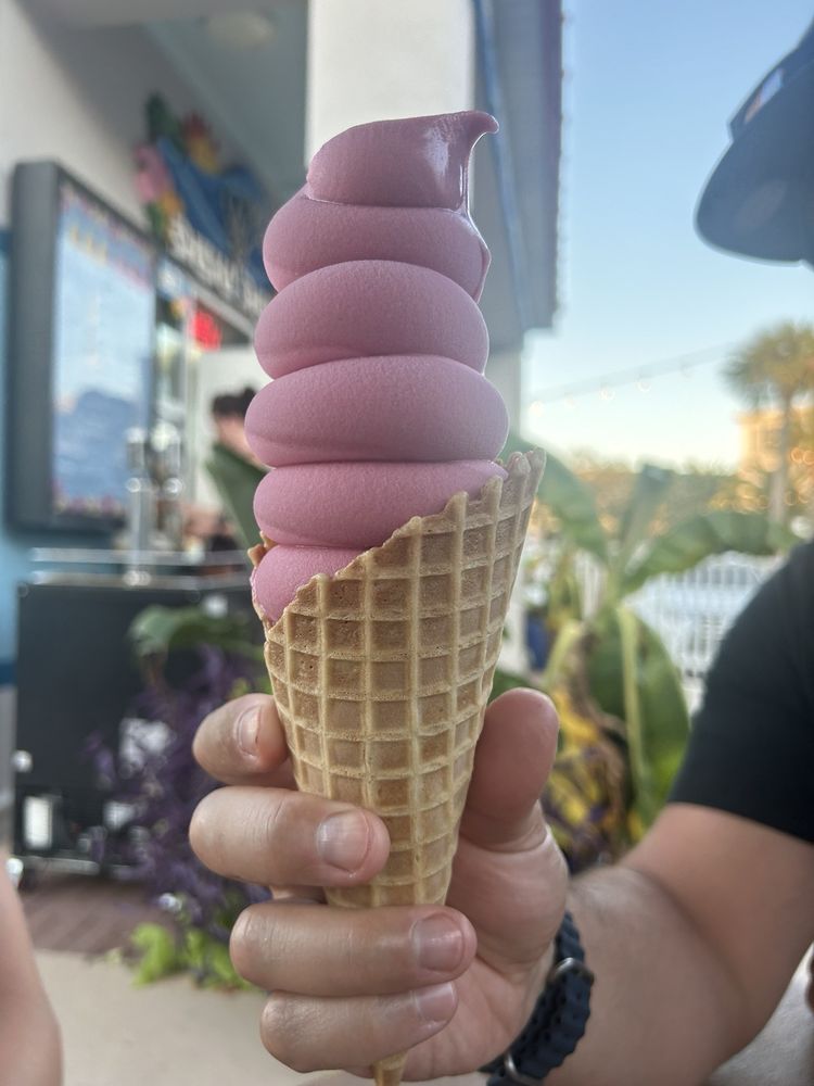 SHAKA SHACK - Updated October 2025 - 15 Photos & 11 Reviews - 1101 D ...