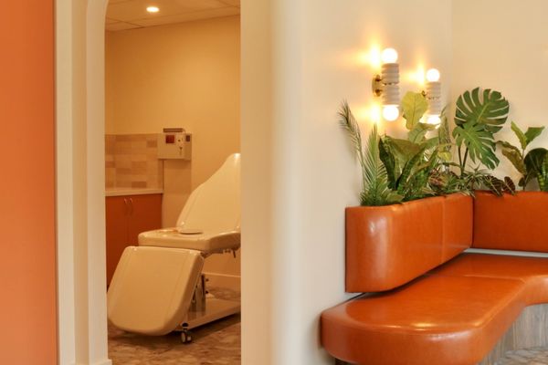 LULU AVE - Updated January 2026 - 453 Photos & 600 Reviews - 5305 E ...