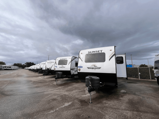 CAMPING WORLD RV SALES - Updated September 2025 - 109 Photos & 125 ...