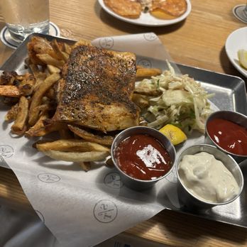 SALT TRADERS COASTAL COOKING - Updated September 2024 - 2463 Photos ...