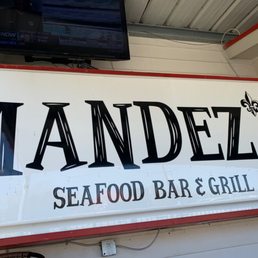 MANDEZ’S SEAFOOD BAR & GRILL - Updated October 2025 - 83 Photos & 104 ...