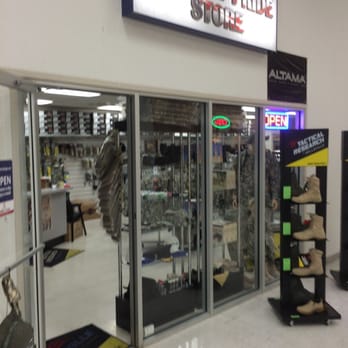 CAMP MABRY AAFES/PX - Updated December 2025 - 13 Photos - Austin, Texas ...