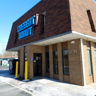 CRESENT DONUT SHOPS - 37 Photos & 103 Reviews - 231 S Adams St ...