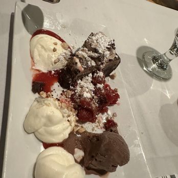 BELLAMY’S RESTAURANT - Updated May 2024 - 611 Photos & 609 Reviews - Yelp