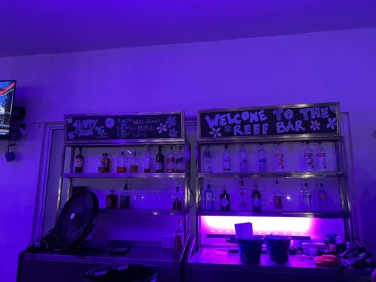 THE REEF ROOFTOP LOUNGE - Updated March 2026 - 16 Photos & 10 Reviews ...