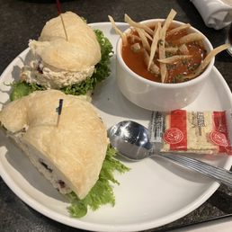 HUG-HES AMERICAN KITCHEN - Updated December 2025 - 91 Photos & 131 ...