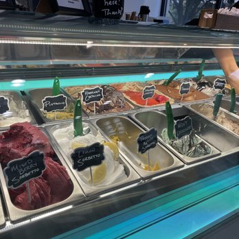 TUTTI GELATO - Updated April 2025 - 91 Photos & 41 Reviews - 1700 ...