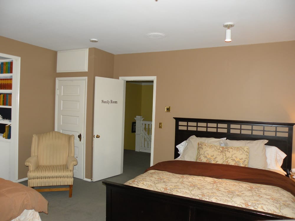 THE RITER MANSION - Updated April 2026 - 12 Photos - 168 N 100th E ...