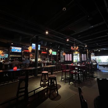 THE LANSDOWNE PUB - Updated August 2025 - 169 Photos & 460 Reviews - 9 ...