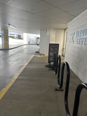 COLONIAL PARKING - Updated March 2025 - 28 Photos - 1530 Wilson Blvd ...