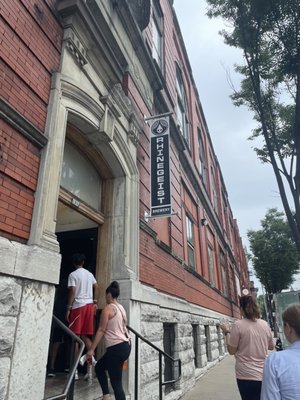 CINCY BREW BUS - Updated December 2025 - 90 Photos & 54 Reviews - 2008 ...