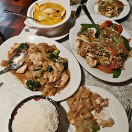 BASIL THAI CUISINE - Updated December 2025 - 364 Photos & 760 Reviews ...