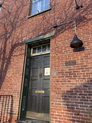 RAILROAD HOUSE INN - 197 Photos & 140 Reviews - American (New) - 280 W ...