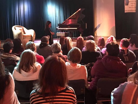 PSYCHIC MEDIUM CHRISTIE FLYNN - Updated December 2025 - Toronto ...