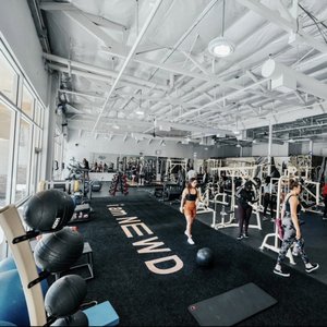 POWERHOUSE GYM MENIFEE - Updated August 2024 - 222 Photos & 368 Reviews ...