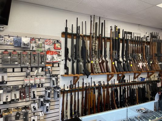 ELITE ARMORY - Updated January 2026 - 58 Photos & 225 Real Reviews ...