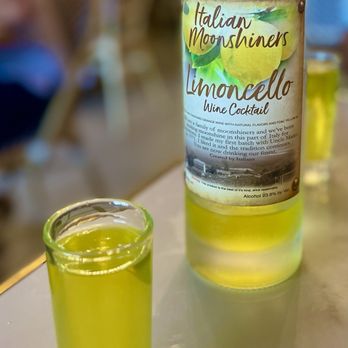 IL LAGO TRATTORIA - Updated May 2025 - 467 Photos & 123 Reviews - 2475 ...