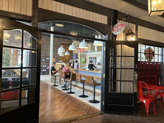 WM VANS CAFE - Updated December 2025 - 29 Photos & 12 Reviews - 107 W ...