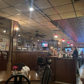 MACHI’S SALOON & GRILL - Updated May 2025 - 137 Photos & 157 Reviews ...