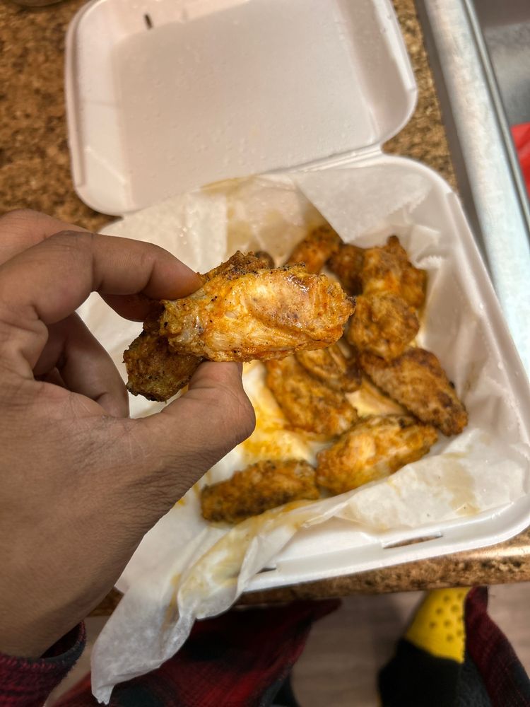 THREE GUYS SUBS & PIZZA - Updated December 2025 - 31 Reviews - 2903 4th ...