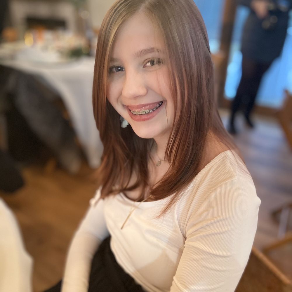 Constance Mace's Instagram, Twitter & Facebook on IDCrawl