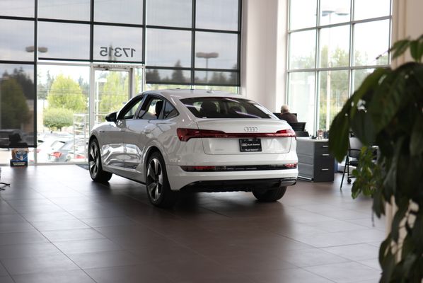 UNIVERSITY AUDI - LYNNWOOD - Updated January 2026 - 49 Photos & 167 ...