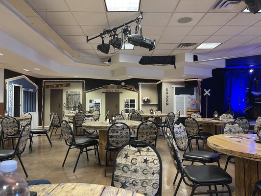 FIRELIGHT BARN DINNER THEATER - Updated December 2025 - 76 Photos & 47 ...