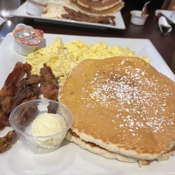 GEORGE’S RESTAURANT - Updated December 2025 - 30 Photos & 47 Reviews ...