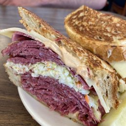 SHAPIRO’S DELICATESSEN - Updated July 2025 - 1386 Photos & 1061 Reviews ...