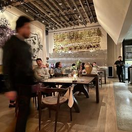 ILIS - Updated December 2025 - 316 Photos & 51 Reviews - 150 Green St, Brooklyn, New York ...