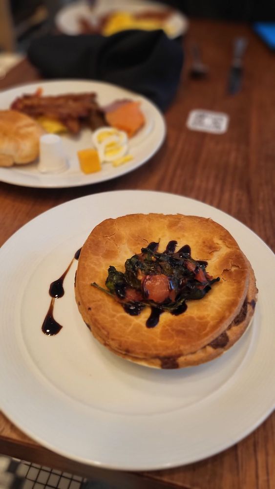 TWO KINGS - Updated December 2025 - 2 E King St, Lancaster ...