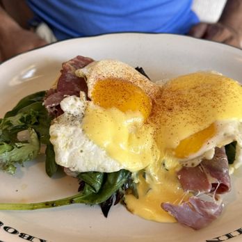 FROTHY ROOSTER - Updated January 2025 - 26 Photos & 15 Reviews - 1 N ...