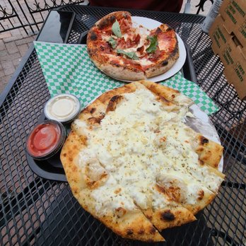 VITTA PIZZA CANAL PARK - Updated June 2024 - 382 Photos & 176 Reviews ...