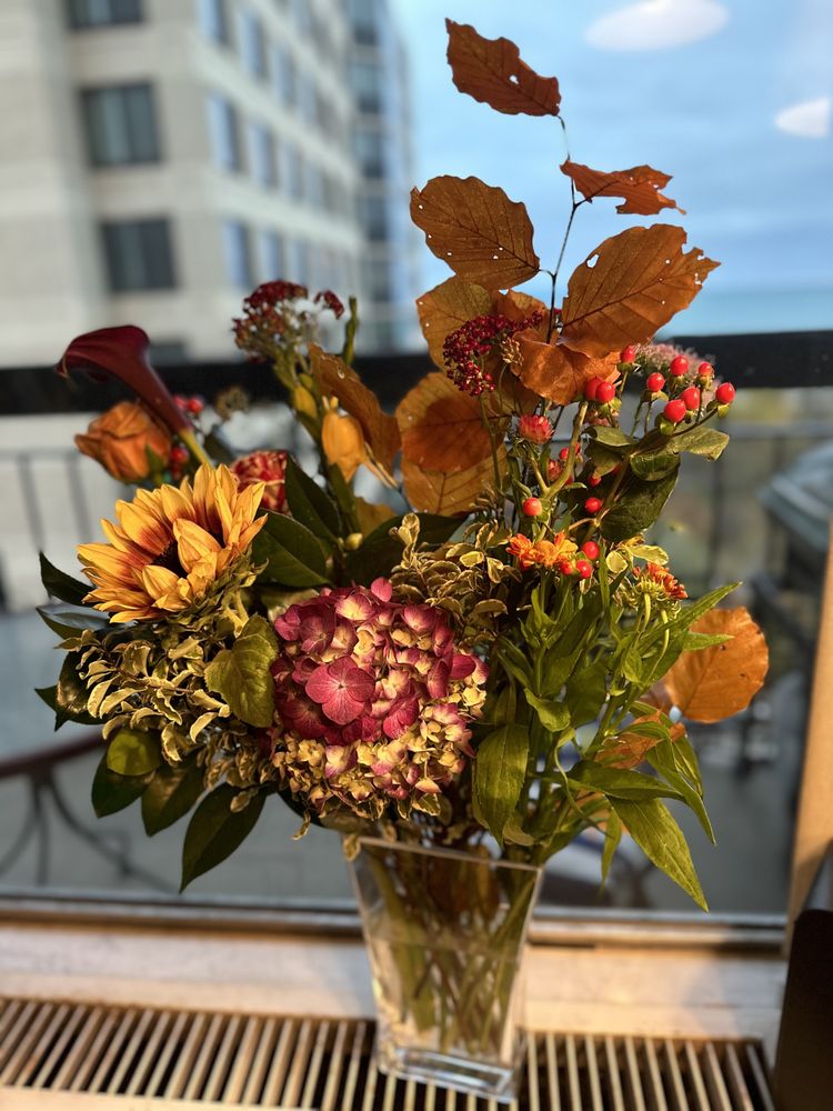 HALSTED FLOWERS - Updated December 2025 - 237 Photos & 148 Reviews ...