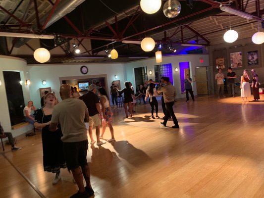 ARTHUR MURRAY DANCE STUDIO DURHAM - 38 Photos - 410 W Geer St, Durham ...