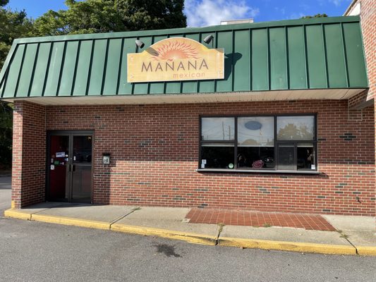 MANANA CAFE - Updated October 2024 - 83 Photos & 153 Reviews - 970 ...