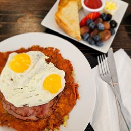 LILY AND LIAM BISTRO - Updated July 2025 - 386 Photos & 320 Reviews ...