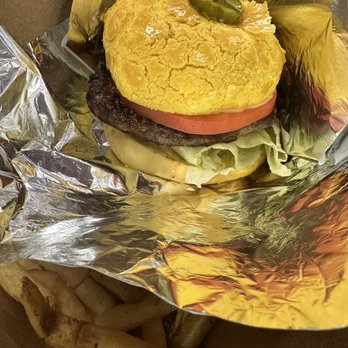 MARATHON CAFE - Updated March 2024 - 323 Photos & 89 Reviews - 46-19 ...