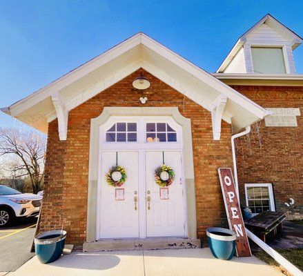 HILLSIDE COFFEE HOUSE - Updated December 2025 - 89 Photos & 30 Reviews ...