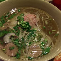 PHO 83 - Updated December 2025 - 160 Photos & 201 Reviews - 1141 ...