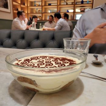 LA PECORA BIANCA BRYANT PARK - Updated October 2024 - 729 Photos & 387 ...