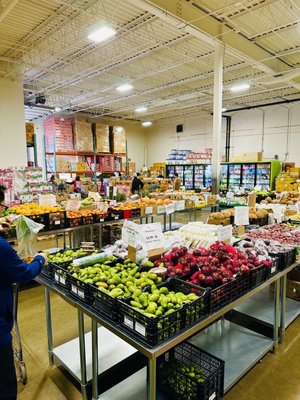 MO’S TROPICAL MARKET - Updated January 2026 - 26 Photos - 141 W ...