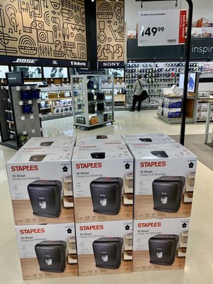 STAPLES - Updated December 2025 - 30 Photos & 16 Reviews - 95 Ellesmere ...