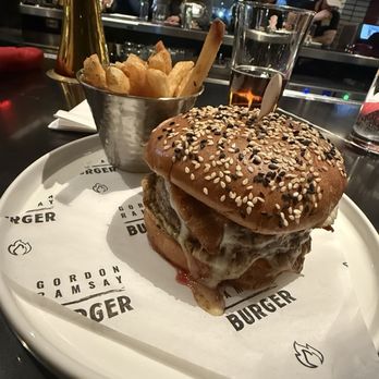 GORDON RAMSAY BURGER - Updated August 2025 - 308 Photos & 199 Reviews ...