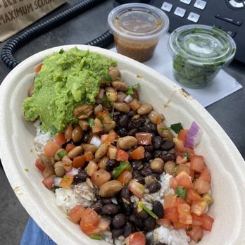 CHIPOTLE MEXICAN GRILL - Updated August 2024 - 36 Photos & 102 Reviews ...