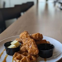 THE CRUSTY PIG - Updated October 2025 - 33 Photos & 17 Reviews - 202 E ...